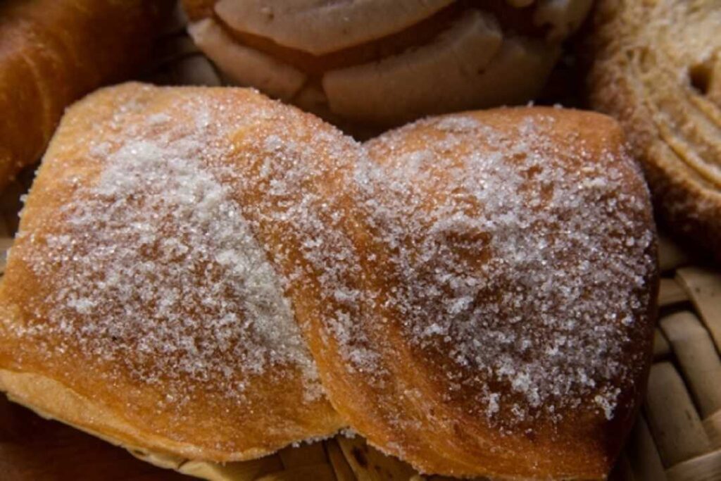 Moños con azúcar: delicioso pan dulce para acompañar el café