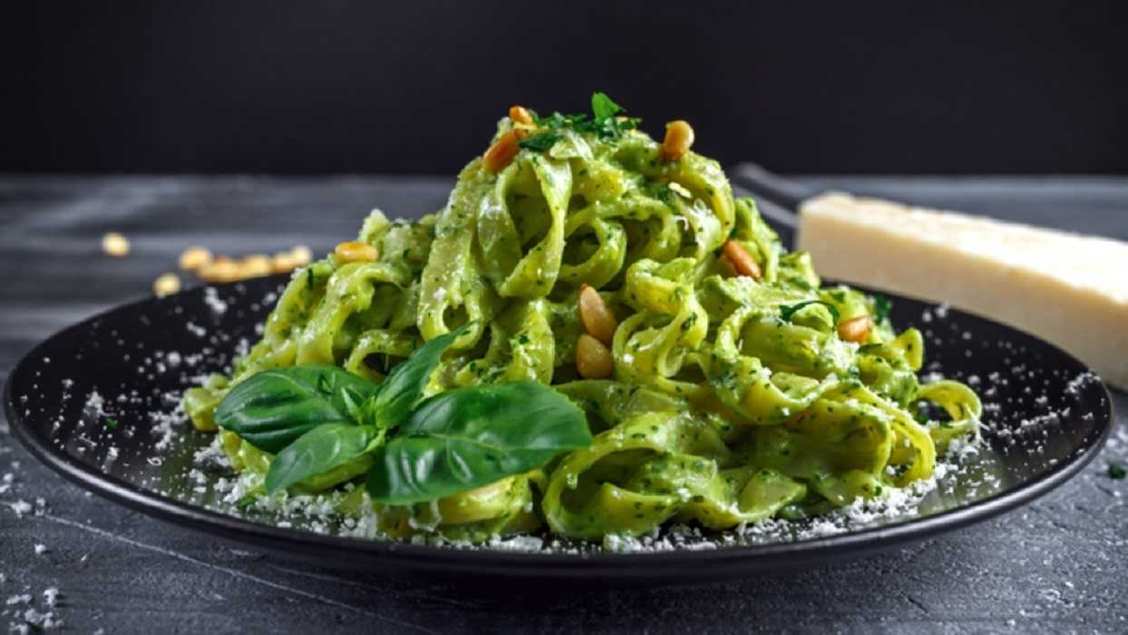 Pasta al pesto: deliciosa receta para un domingo en familia - CURADAS