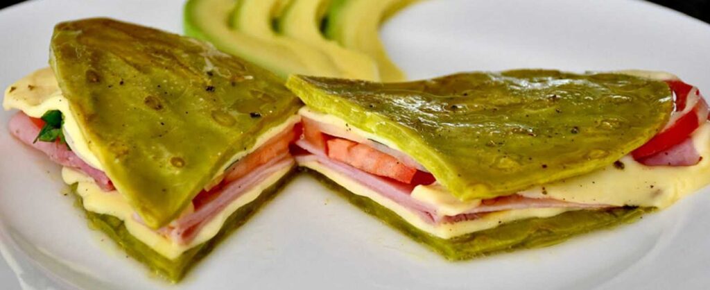 Sincronizada de nopal: rico plato para una cena ligera