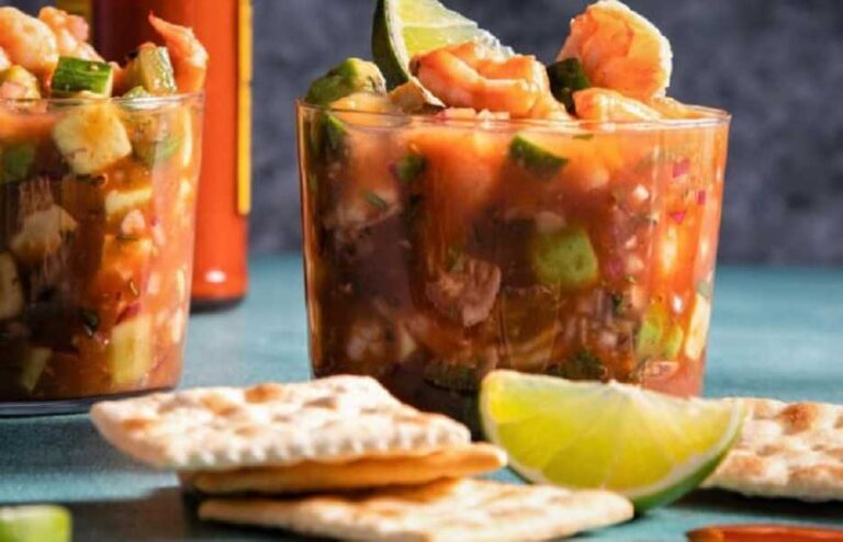 Cóctel de camarón con pulpo para el fin de semana - CURADAS